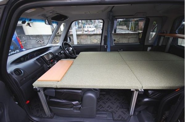 新型タント 車中泊アイテム！ | AUTO MOVE WEB